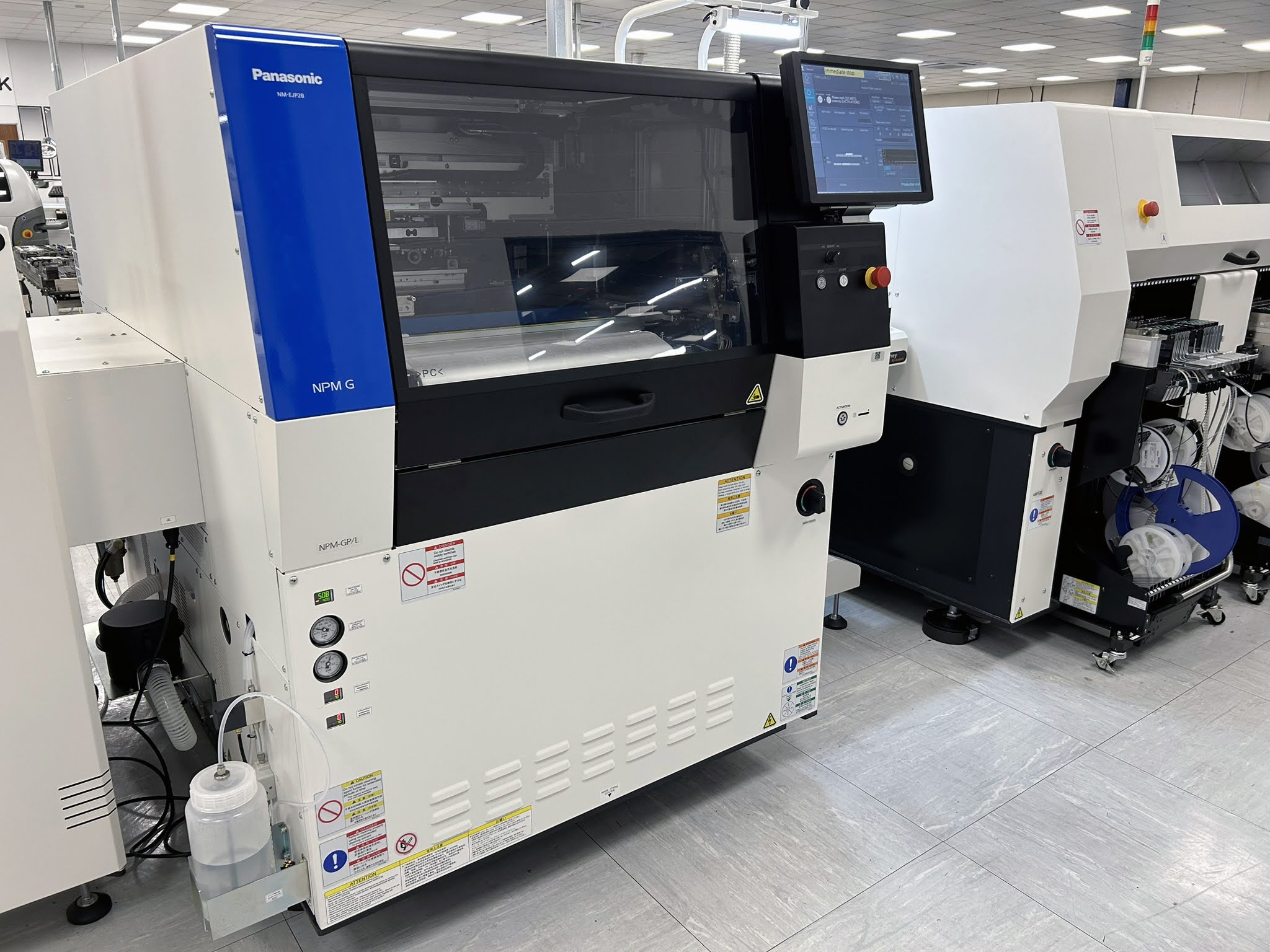 PANASONIC AMÉLIORE L’EFFICACITÉ OPÉRATIONNELLE ET LA CAPACITÉ DE ...